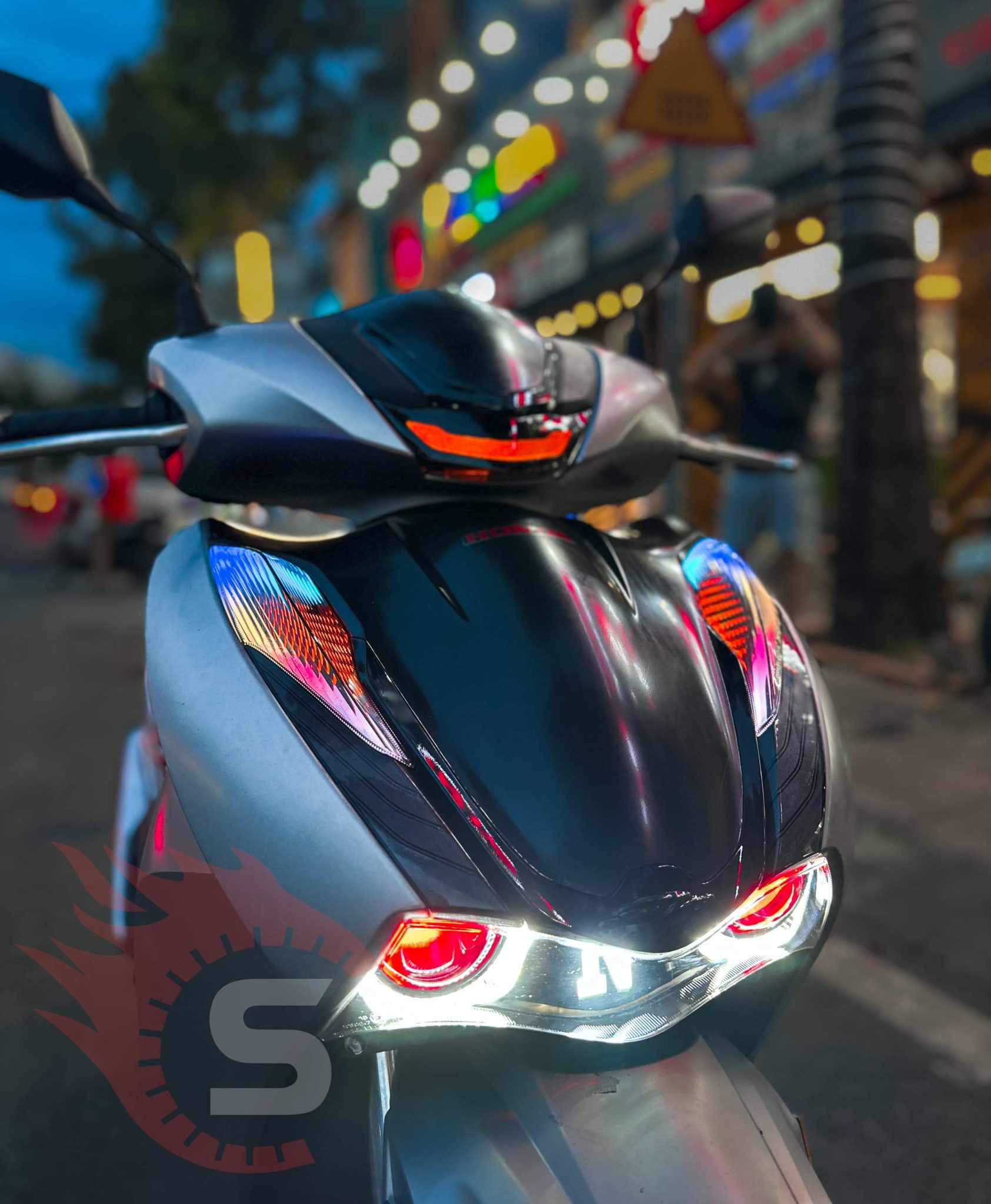 Các mẫu SH độ siêu cuốn hút đẹp mê li - Sài Gòn Độ Xe